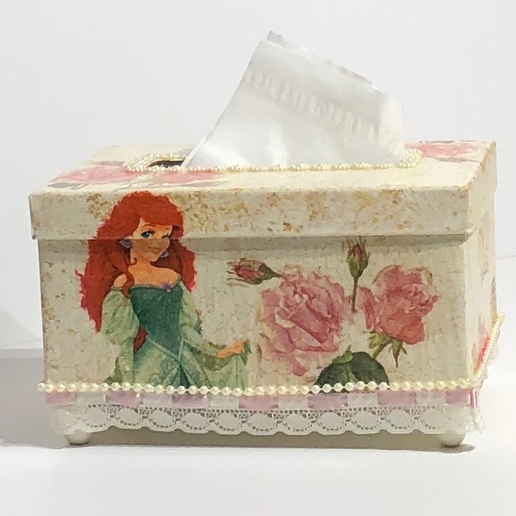 Other | Vintage Ivory Tissue Box With Princesses Roses | Poshmark